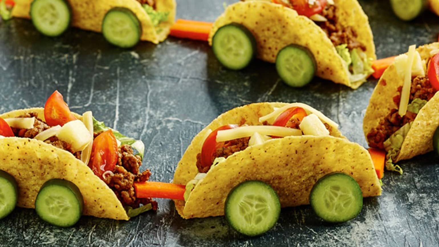 Mini Taco Train - Mexican Recipes - Old El Paso AU - Old El Paso