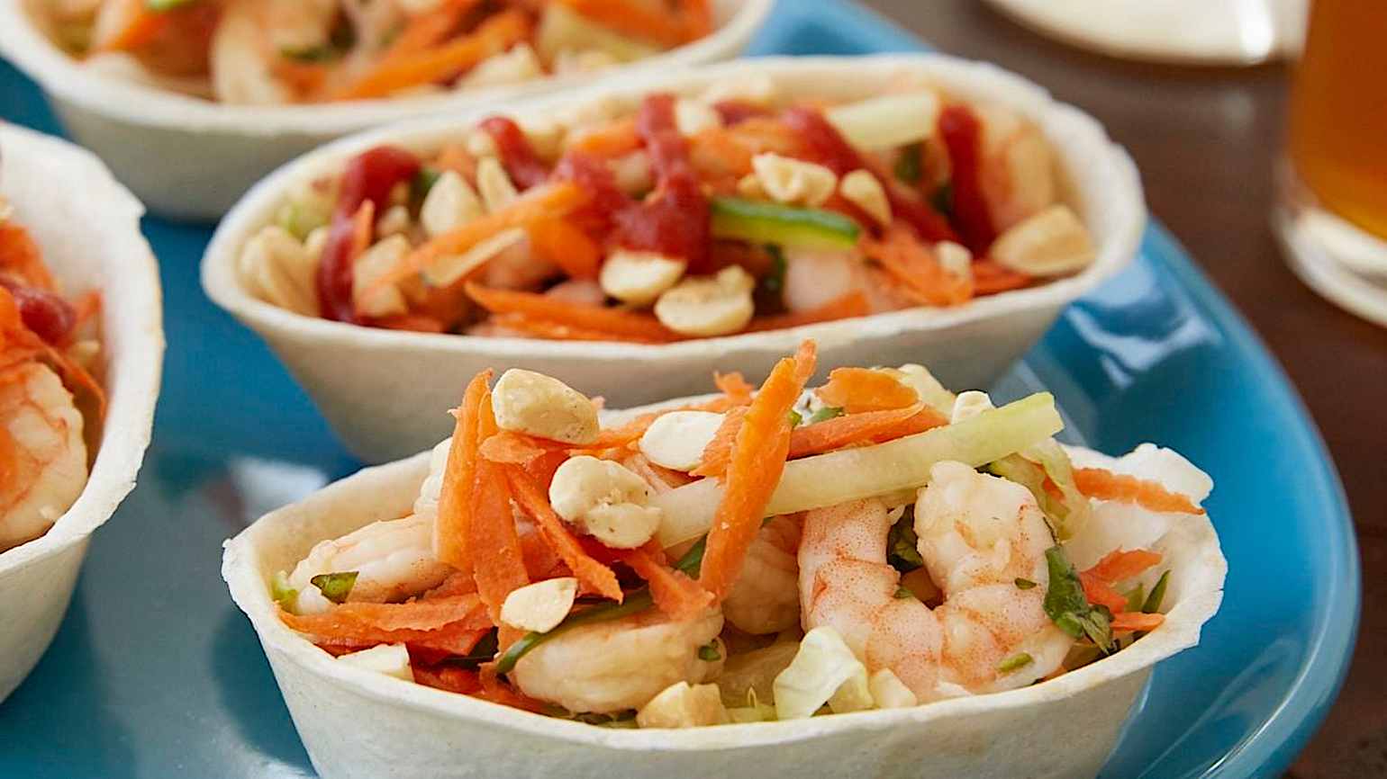 Shrimp Spring Roll Taco Bowls - Mexican Recipes - Old El Paso