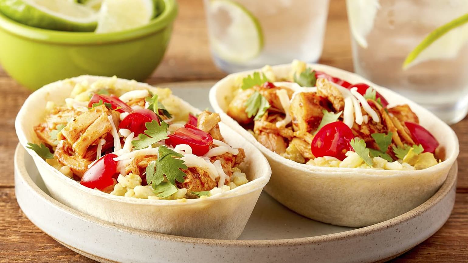 Salsa Verde & Chicken Bowls - Mexican Recipes - Old El Paso