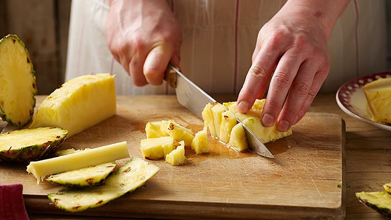 Comment couper un ananas - Cuisine mexicaine - Old El Paso