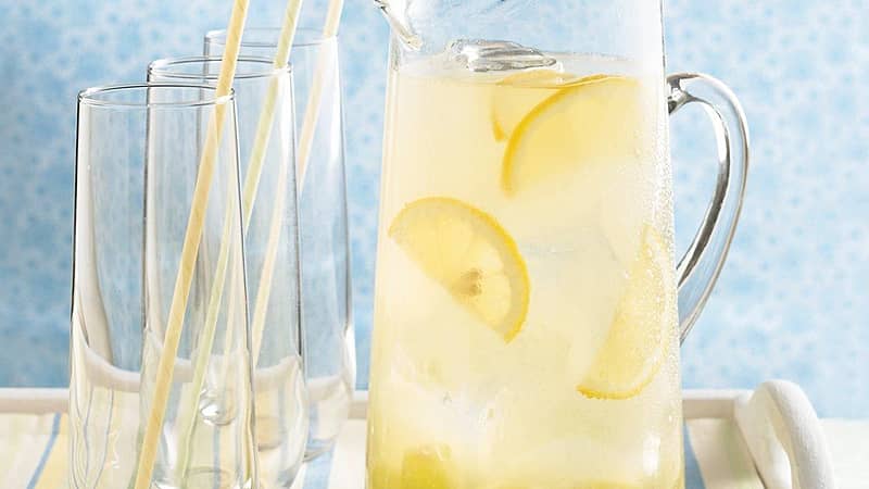 Picnic Lemonade & Quick Recipe - Old El Paso