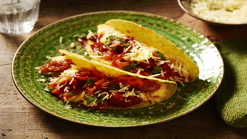 Huevos Rancheros Tacos Recipe - Mexican Recipes - Old El Paso