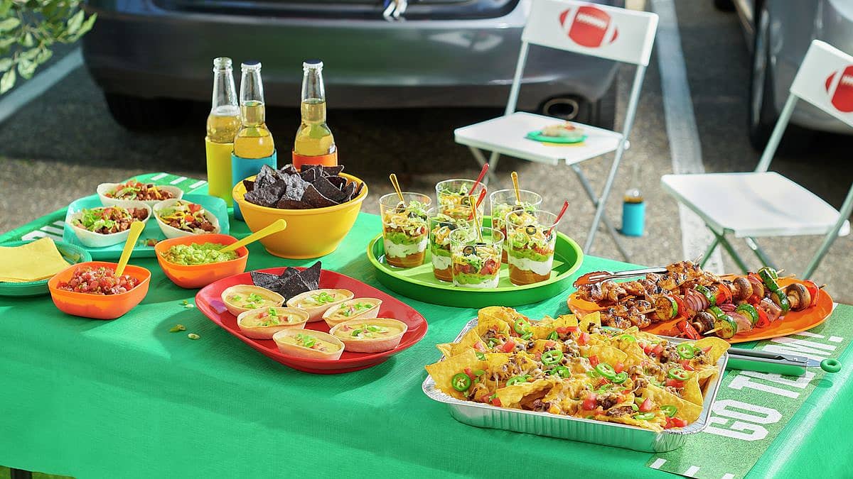 Mini Queso Dip Bowls - Mexican Recipes - Old El Paso