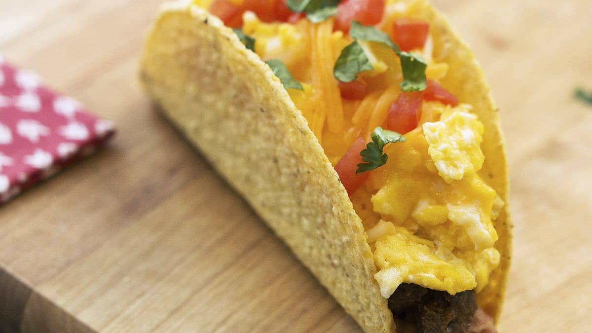 Huevos Rancheros Tacos - Mexican Recipes - Old El Paso