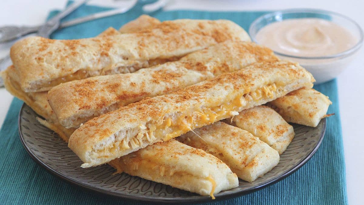 Chicken Breadstick Dippers - Mexican Recipes - Old El Paso