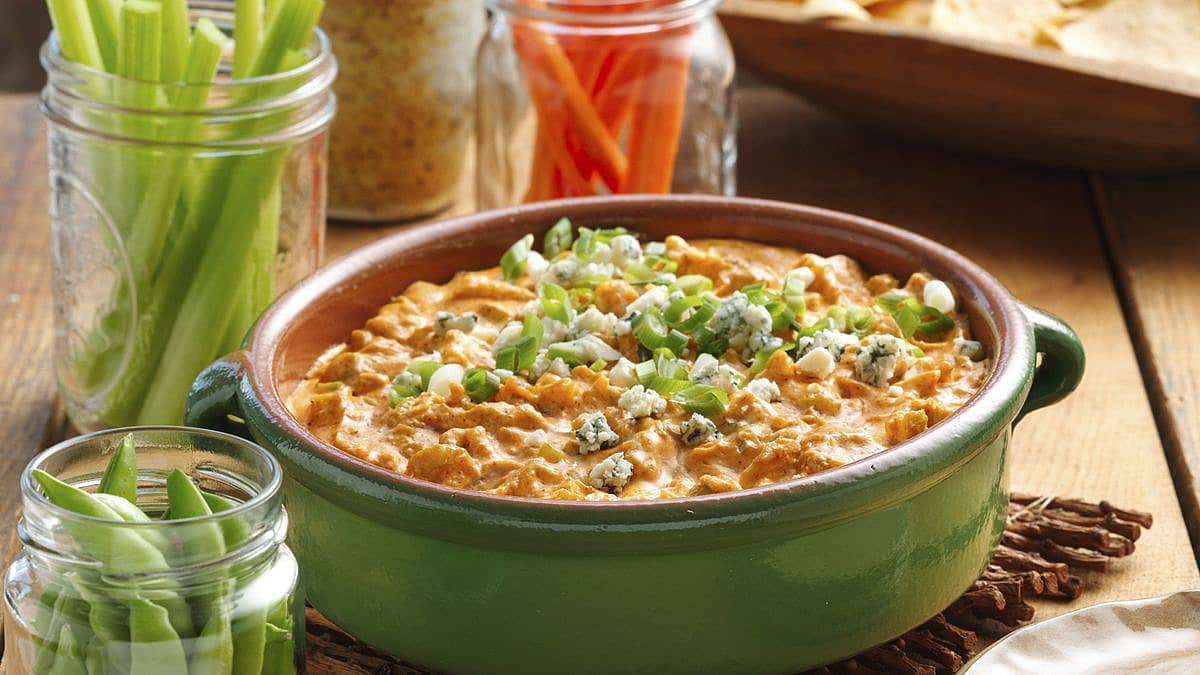 Mexican Buffalo Chicken Dip - Mexican Recipes - Old El Paso